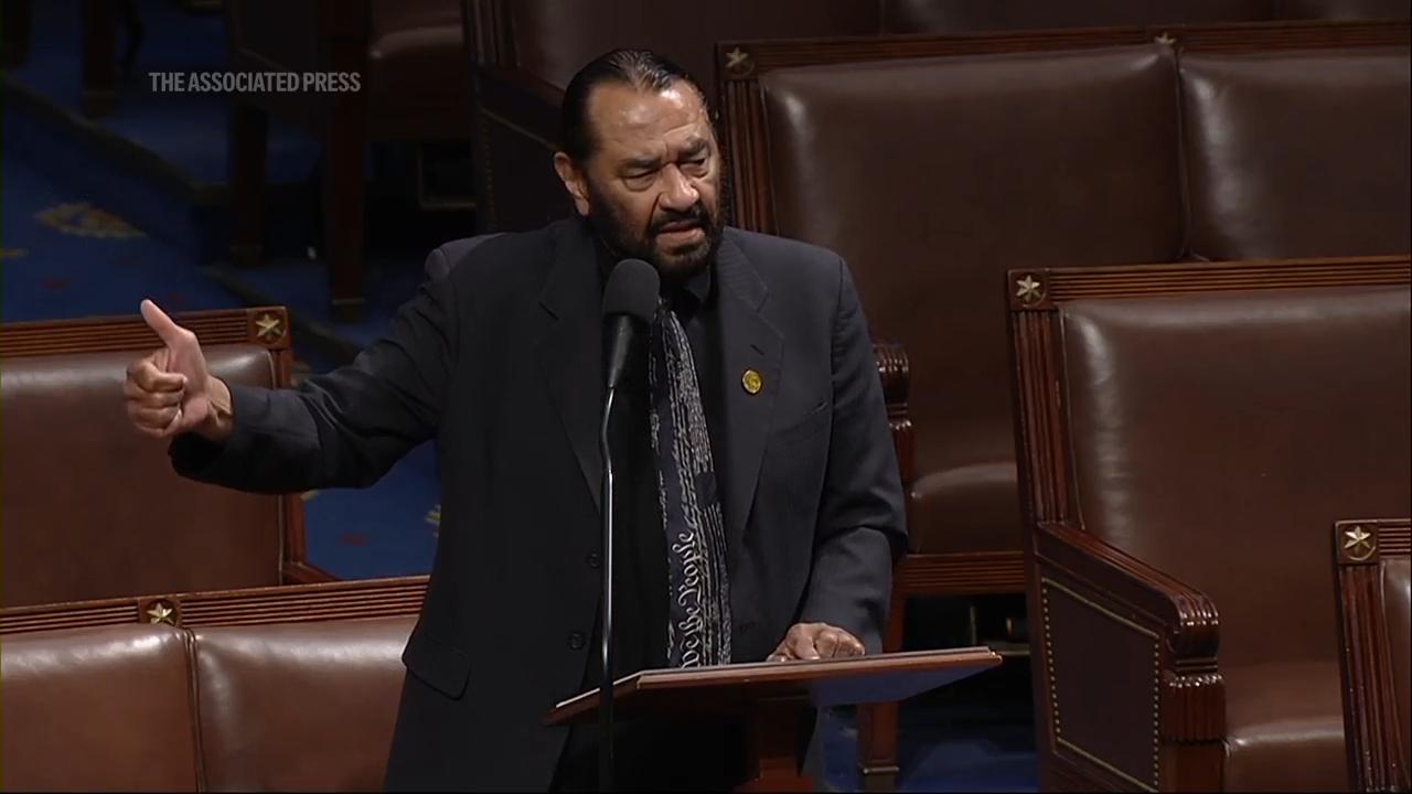 Censured Congressman Al Green defends interruption of Trump speech ...