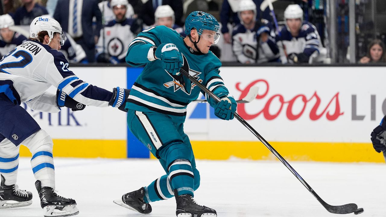 Sharks trade F Nico Sturm to Panthers for fourth-round pick