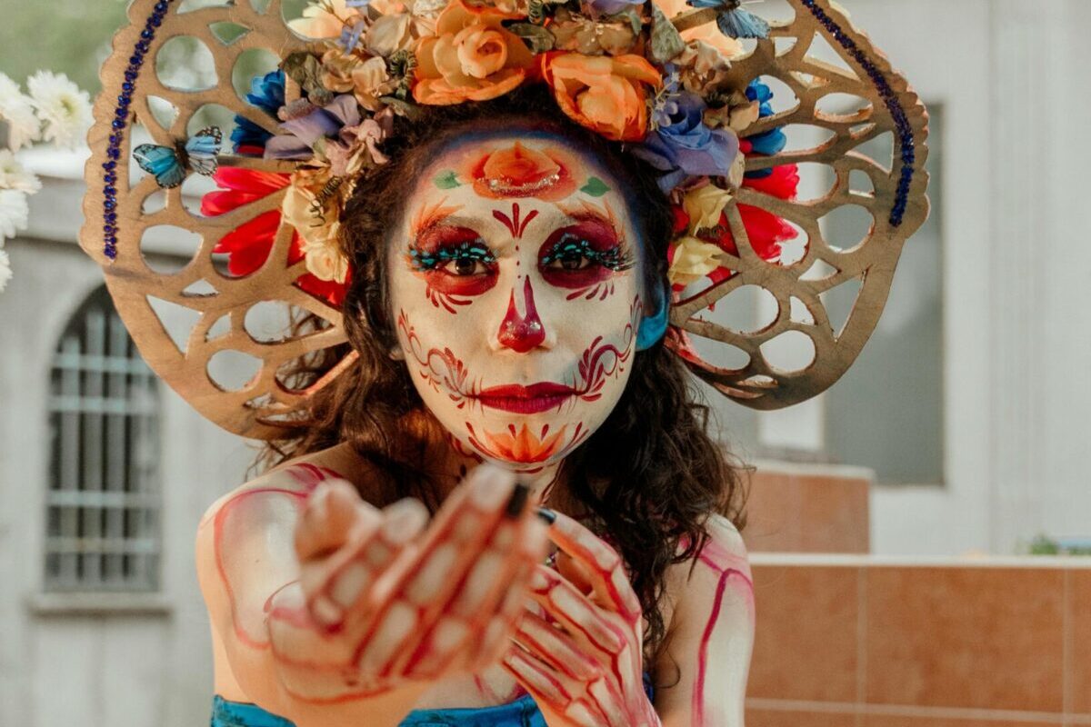 Apariciones espirituales en la tradición popular: de la Santa Muerte al ...