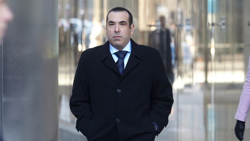 'Suits' Star Rick Hoffman Will Return as Louis Litt on 'Suits LA' | THR ...