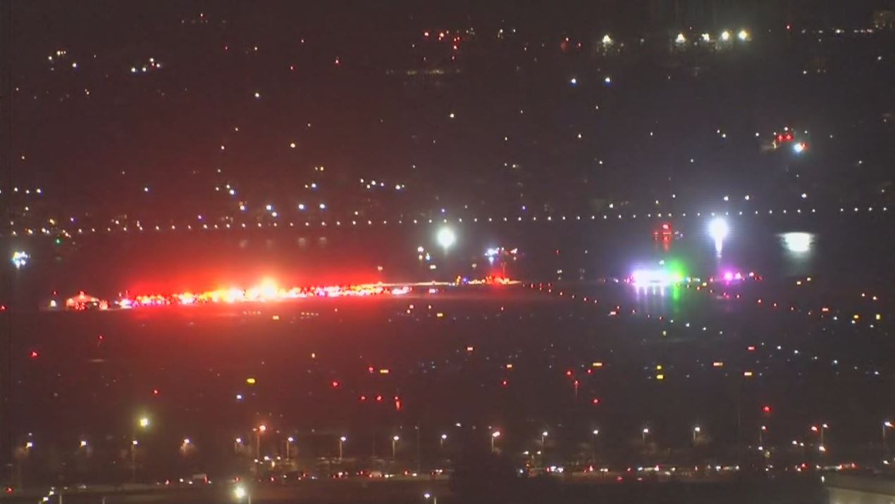 Congress honors lives lost in American Airlines crash with House Resolution