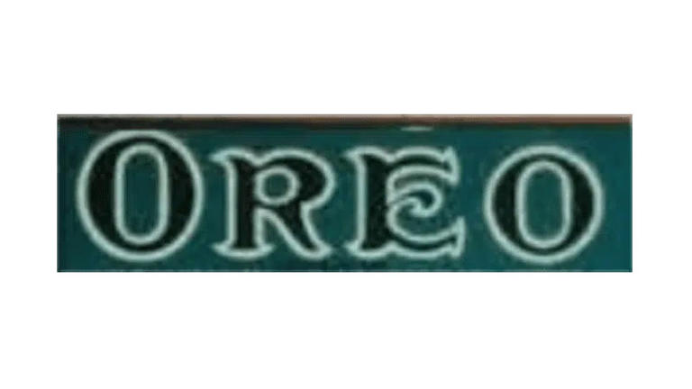 Turns out Oreo's had 12 logos since 1912, and they're a beautiful ride ...