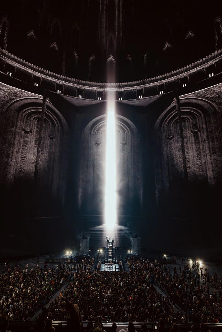 'It's about protecting the dance floor': My night at the Las Vegas ...