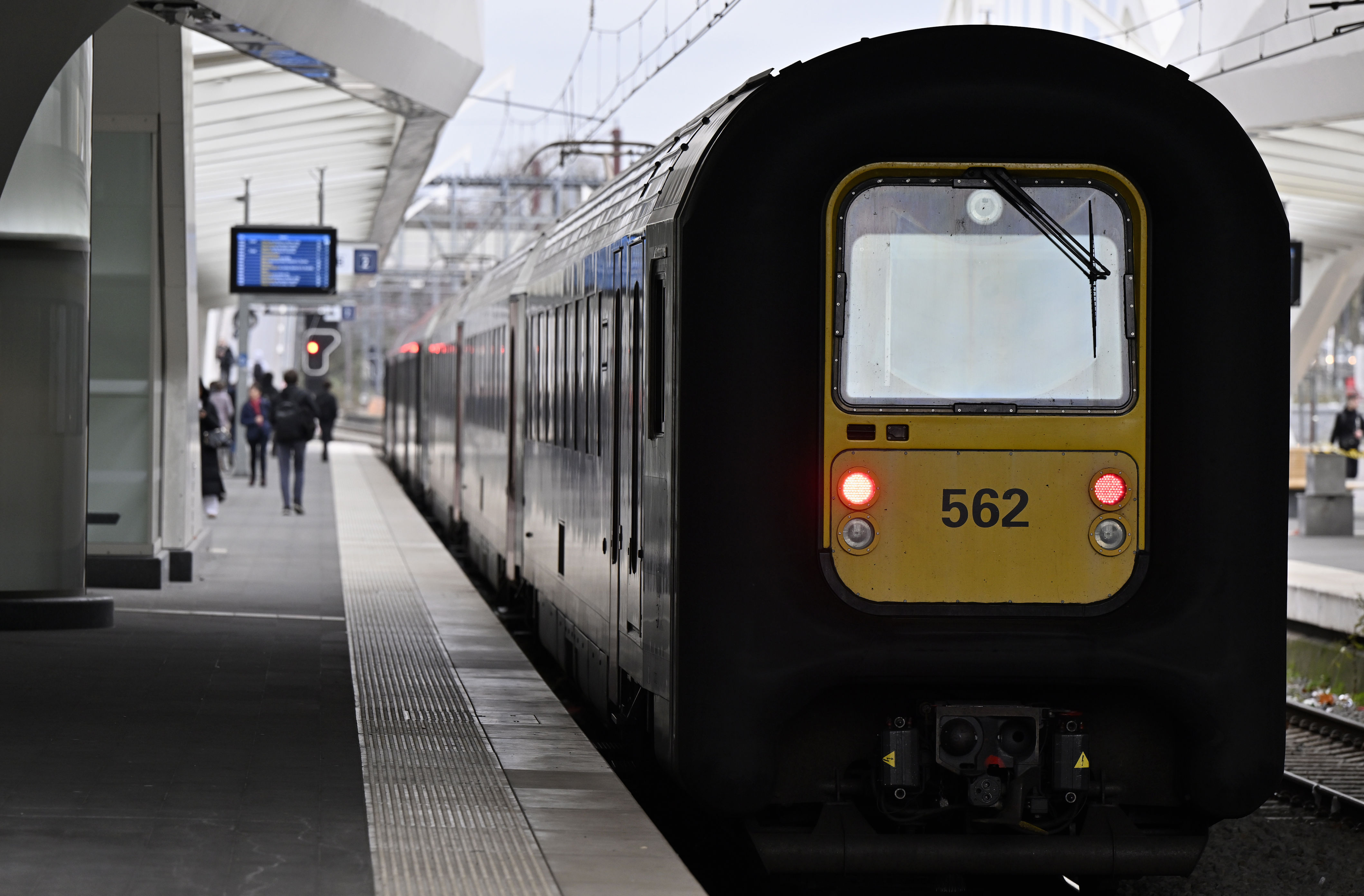 La FGTB et le Setca "inquiets" face au choix de la SNCB de collaborer ...