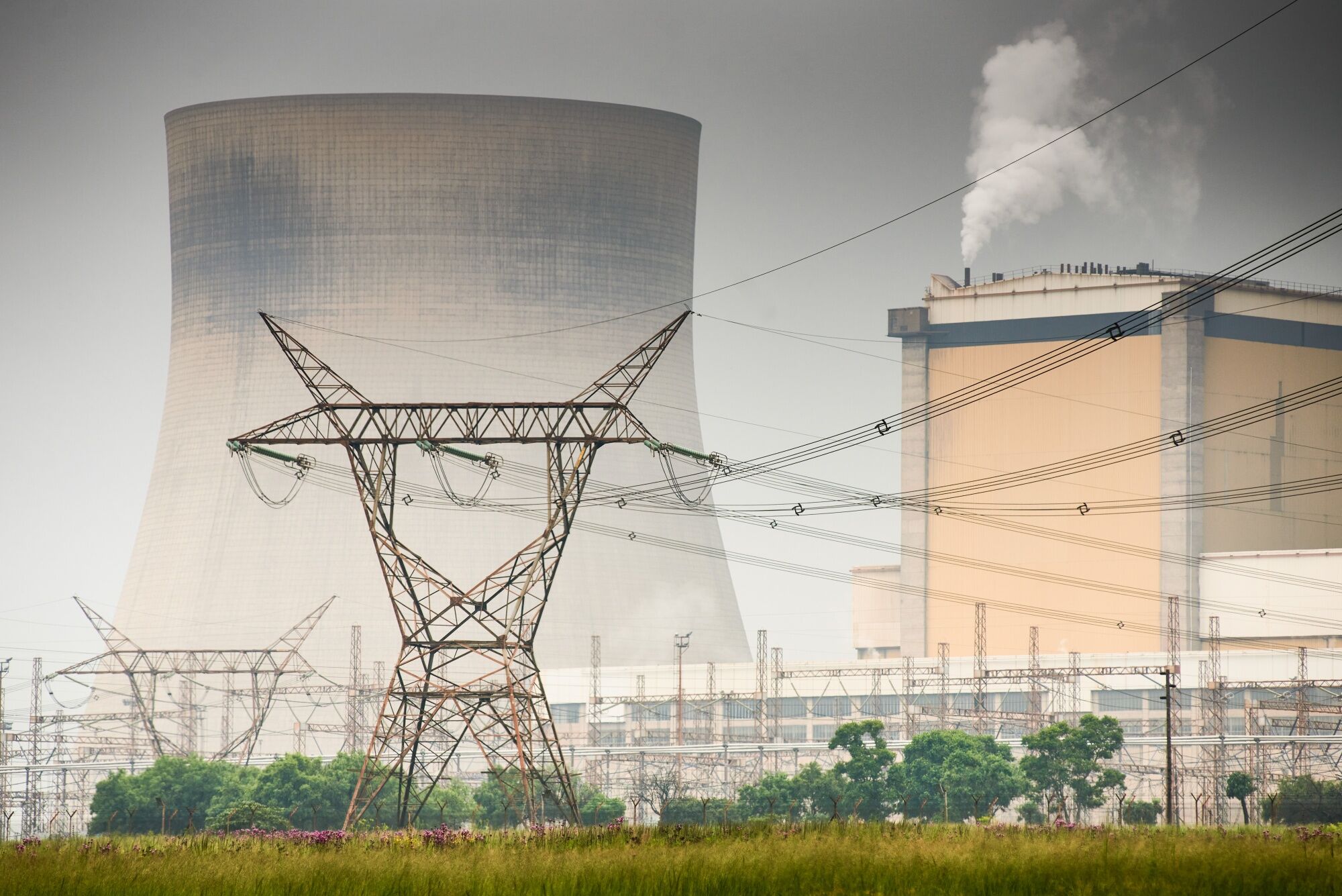 World Must Prepare to Fight Climate Change Without US, UK Says