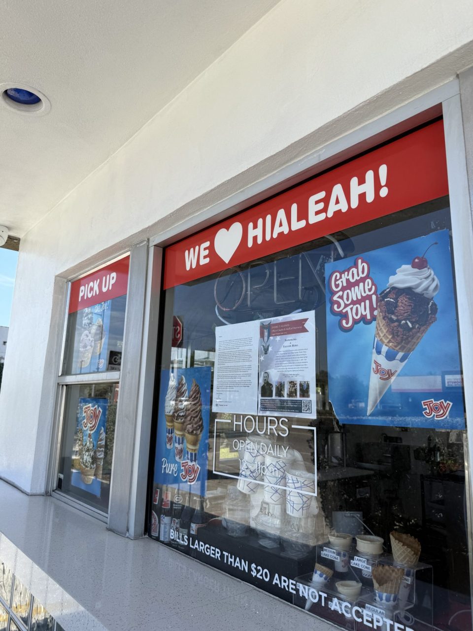 Charlie's Ice Cream Shop.. "It's the Best!"