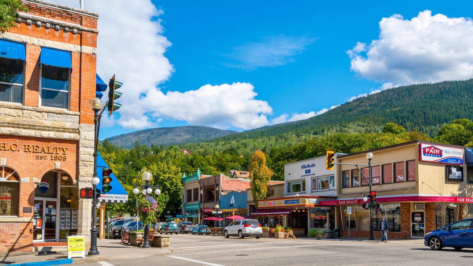 21 Canadian Towns That Are Living Proof Slow Living Works