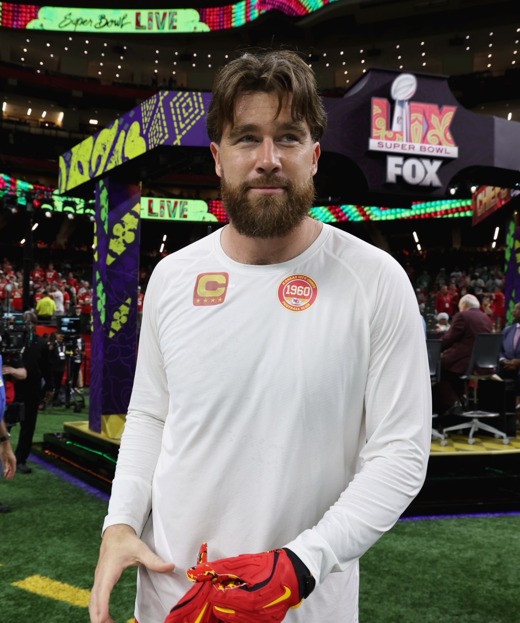 Jason Kelce enviously compares his ‘thin’ hair to Travis’ long locks ...