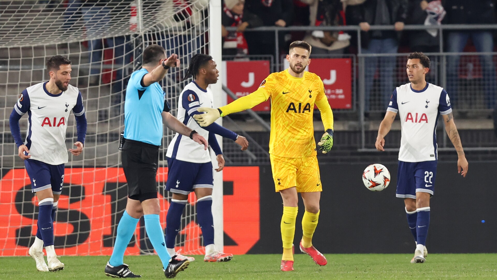 AZ Alkmaar vs Tottenham Hotspur LIVE Updates, watch live, score ...