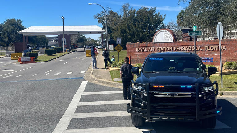 ‘All clear’ given; Officials say no signs of active shooter at NAS ...