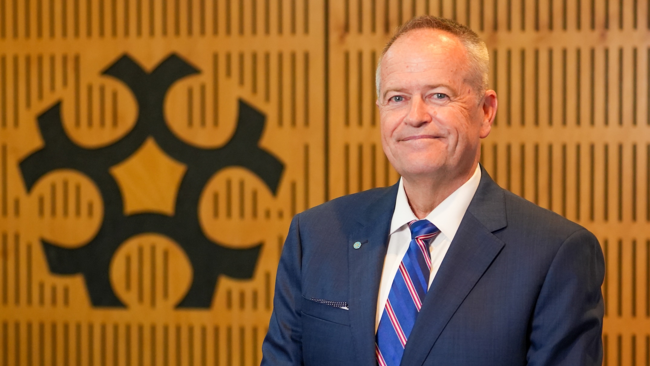 University of Canberra Vice-Chancellor Bill Shorten says institution's ...