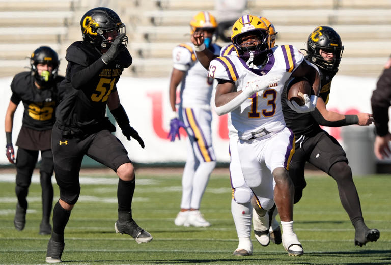 Nation's No. 2 RB Ezavier Crowell is ready to commit