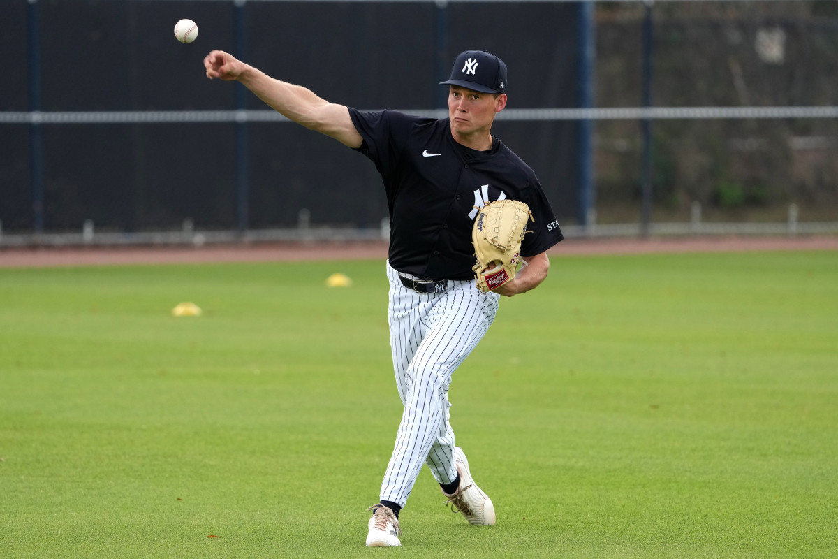 Top Yankees Pitching Prospect Turns Heads After Dominant Spring Outing