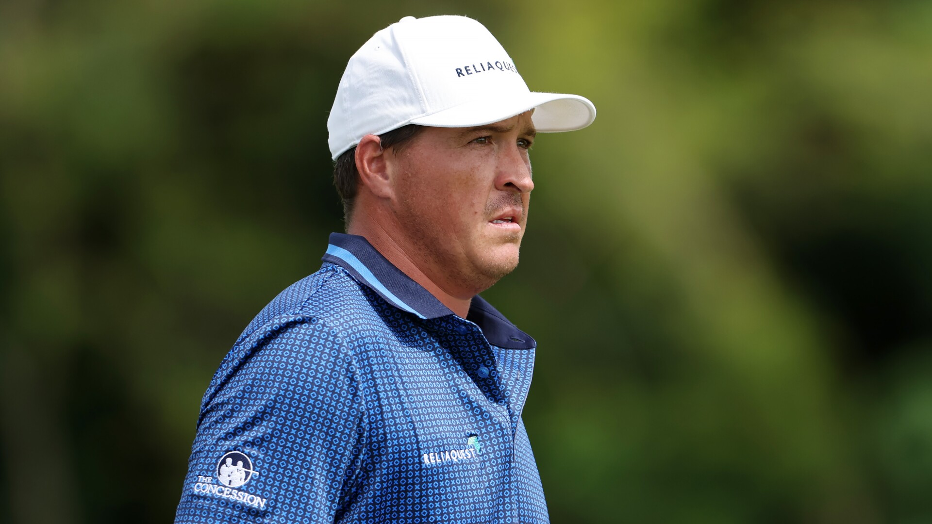 Kevin Roy returns from delay with bunker hole-out, leads Puerto Rico Open