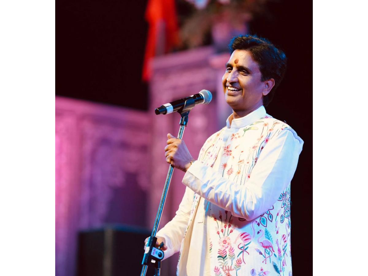 Kumar Vishwas’ Daughter Agrata Sharma Ties The Knot. Know All About The ...