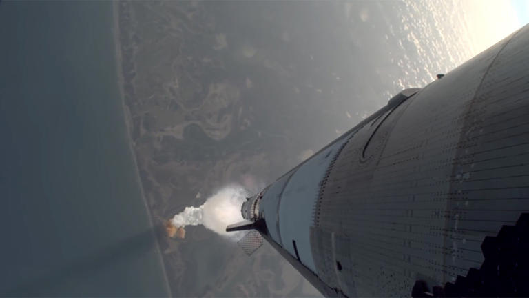 SpaceX Starship megarocket upper stage lost again during 8th test ...