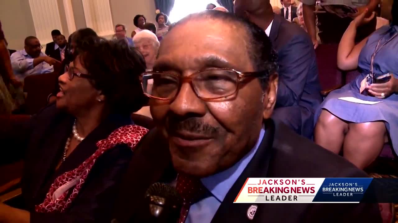 Longtime Mississippi lawmaker to lie in state