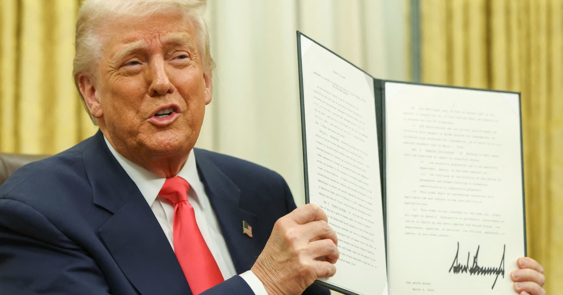 CNBC Daily Open: Trump paused tariffs for some imports — but Nasdaq ...