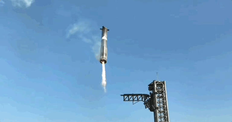 SpaceX's Starship lost control, spun wildly, and exploded just as it ...