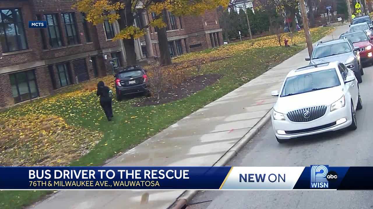 Milwaukee bus driver stops to help driver who drifts into oncoming traffic