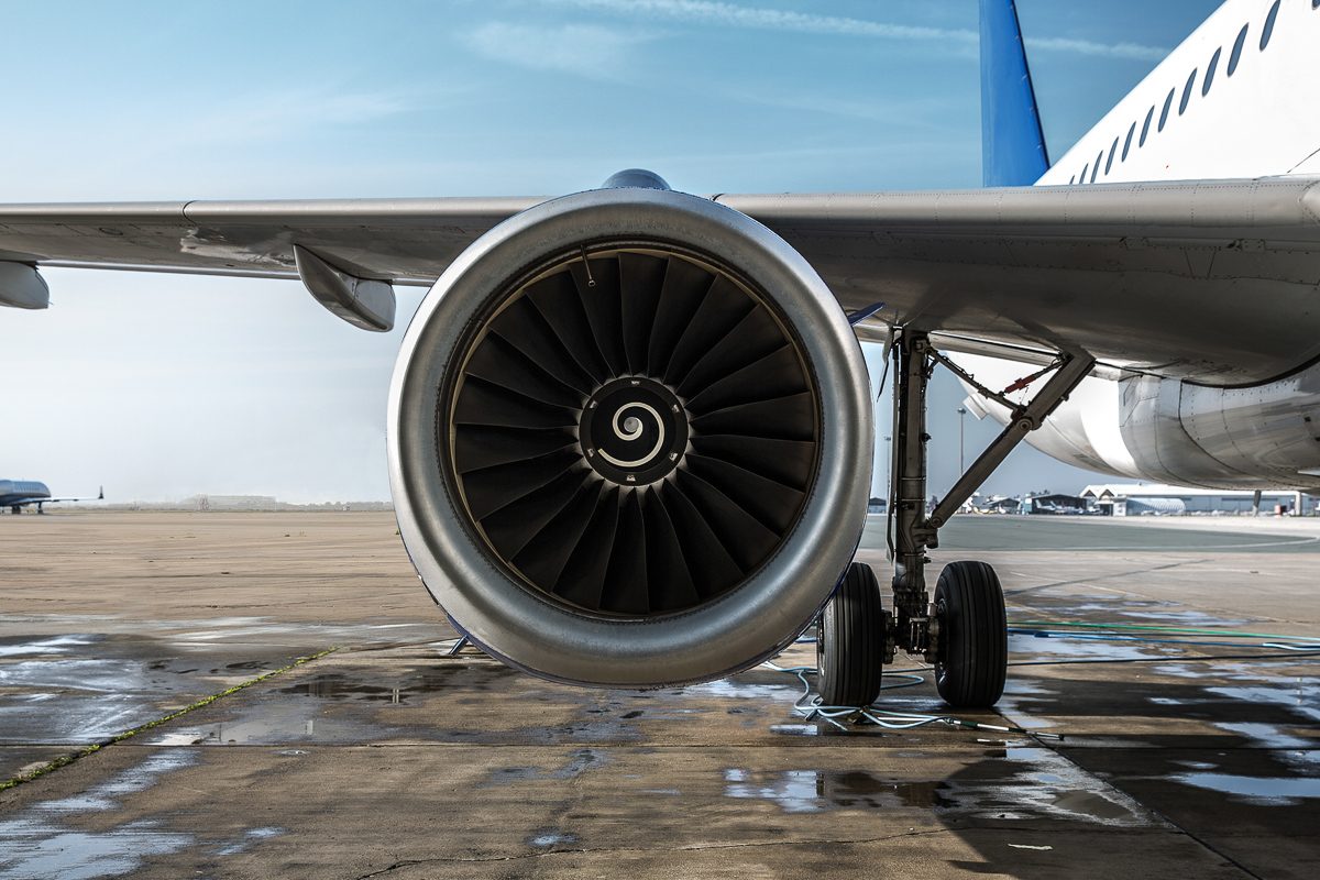 13 fascinating airplane facts that will make the time fly by
