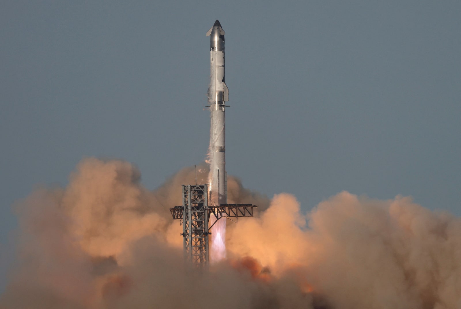 'Too much diversity': Elon Musk ripped as another rocket blows up and ...