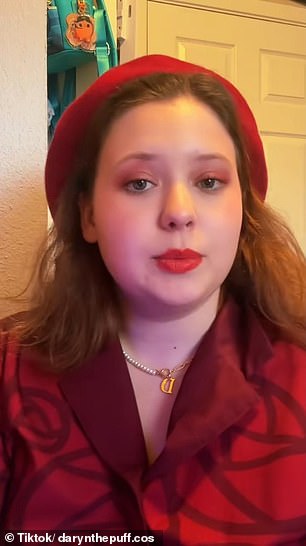 Stranded NASA astronaut's daughter finally breaks silence as she snaps