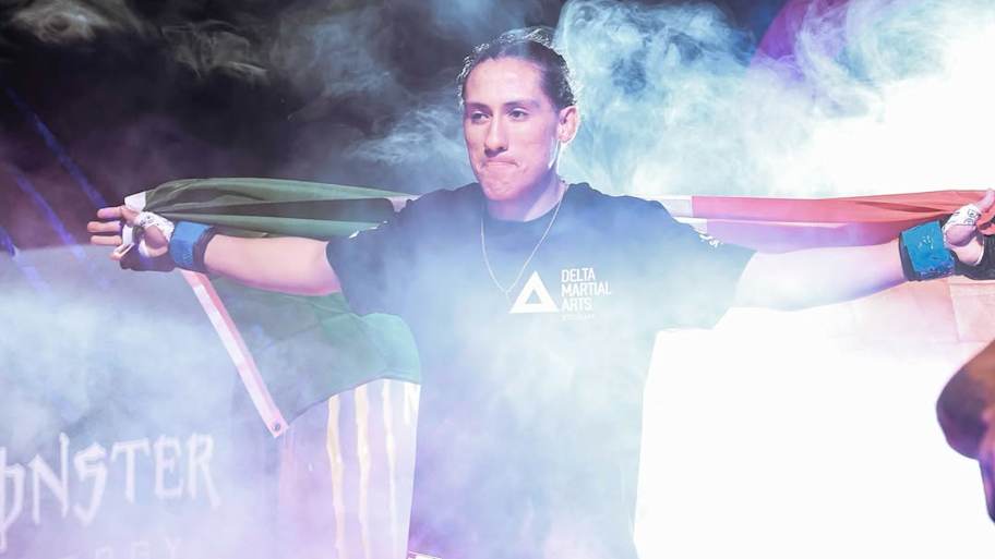 Mexican flyweight prospect Jose Sandoval previews US debut at LFA 203 ...