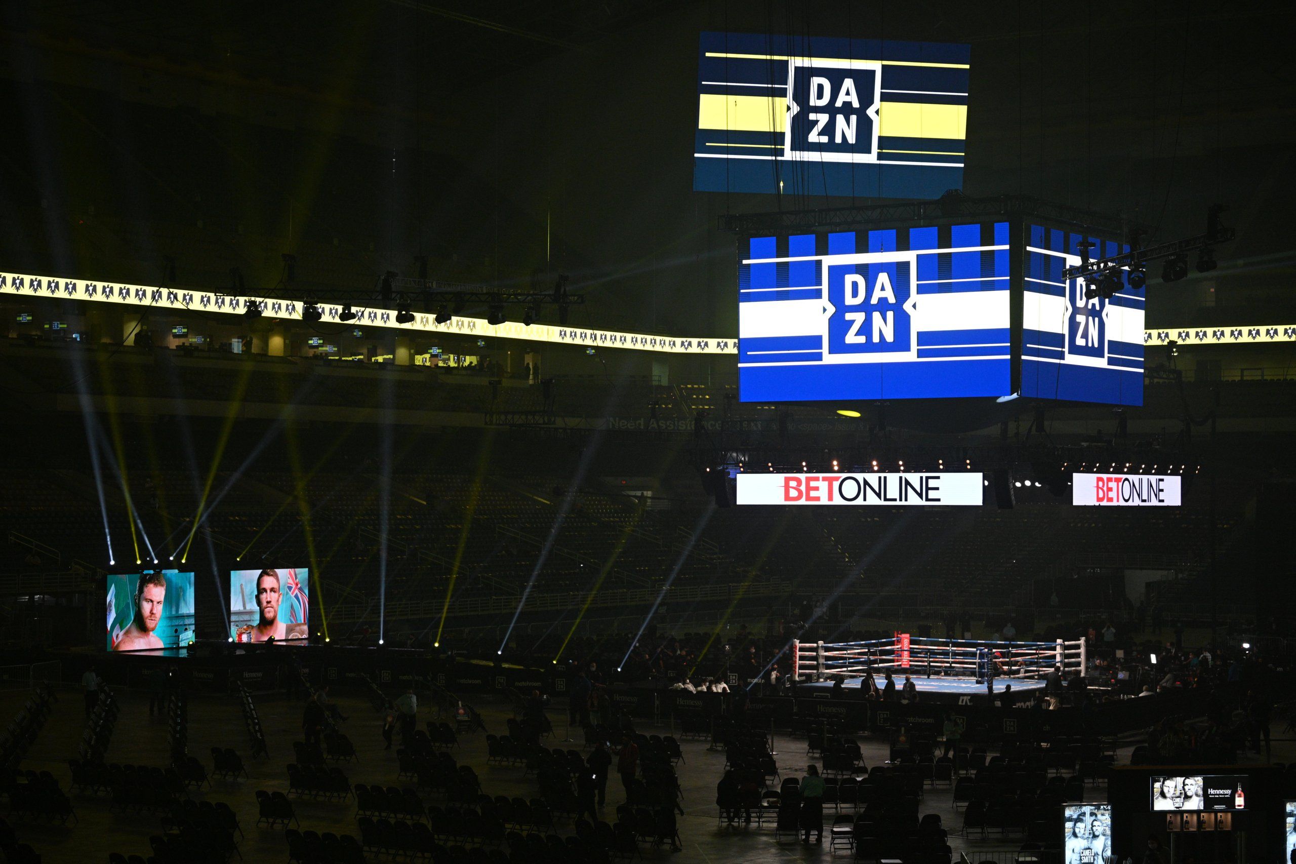 Boxing tonight: Start times, and TV info for the next fights on DAZN ...