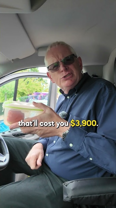 MILLIONAIRE VS MCDONALDS