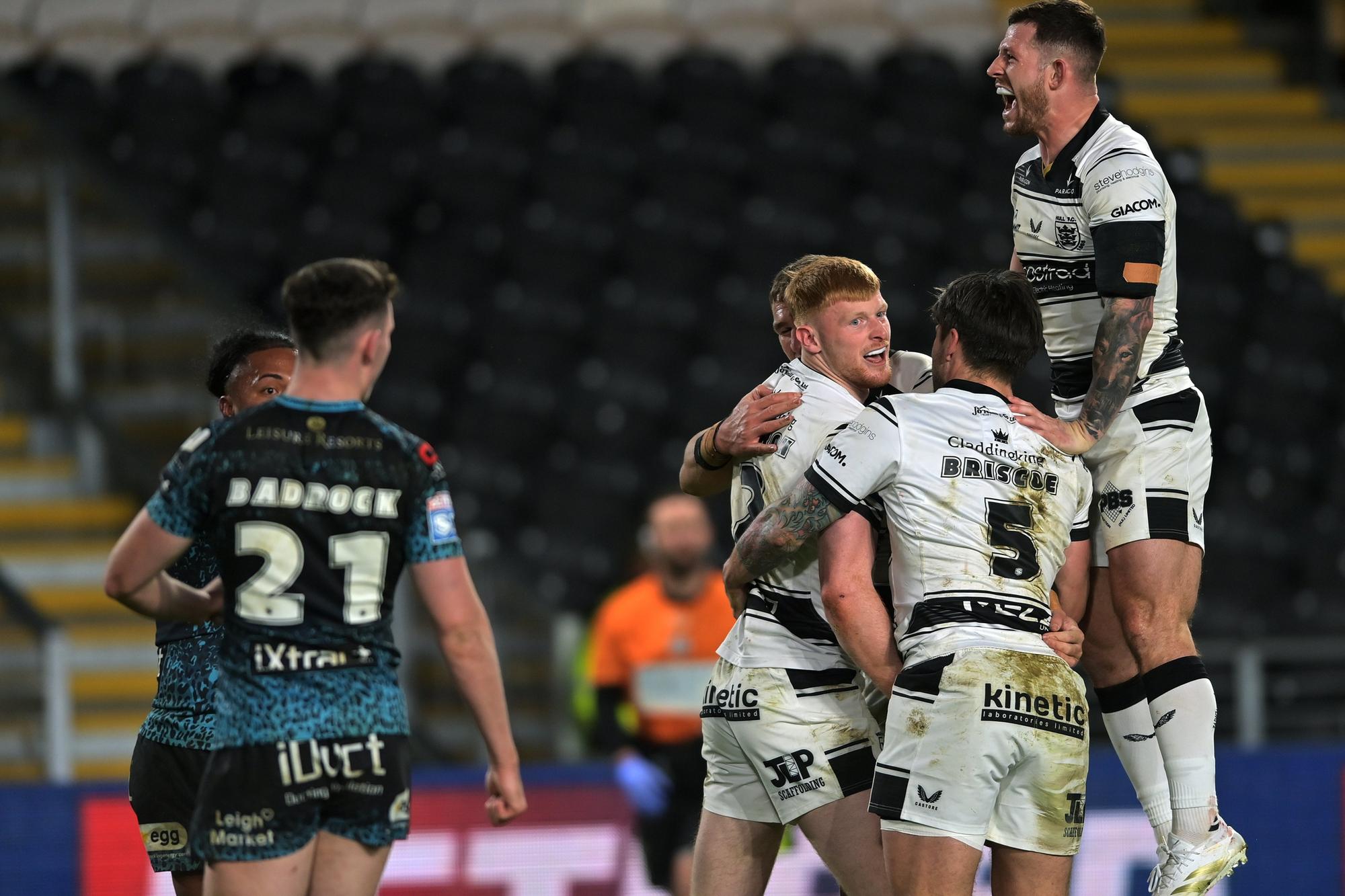 Hull FC 22 Leigh Leopards 22: Gutsy hosts highlight progress under John ...