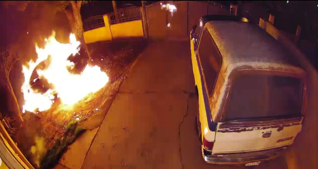 Video captures man torching car in Corona