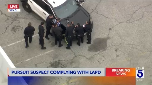 LAPD captures driver of allegedly stolen Jeep after pursuit