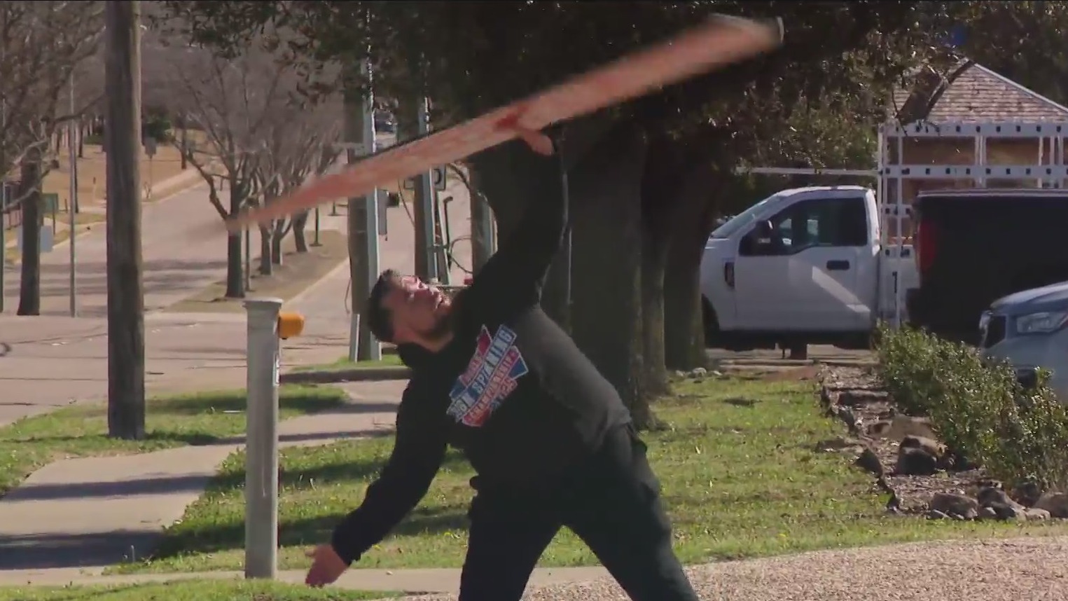 North Texas sign spinner elevates advertising to an art form