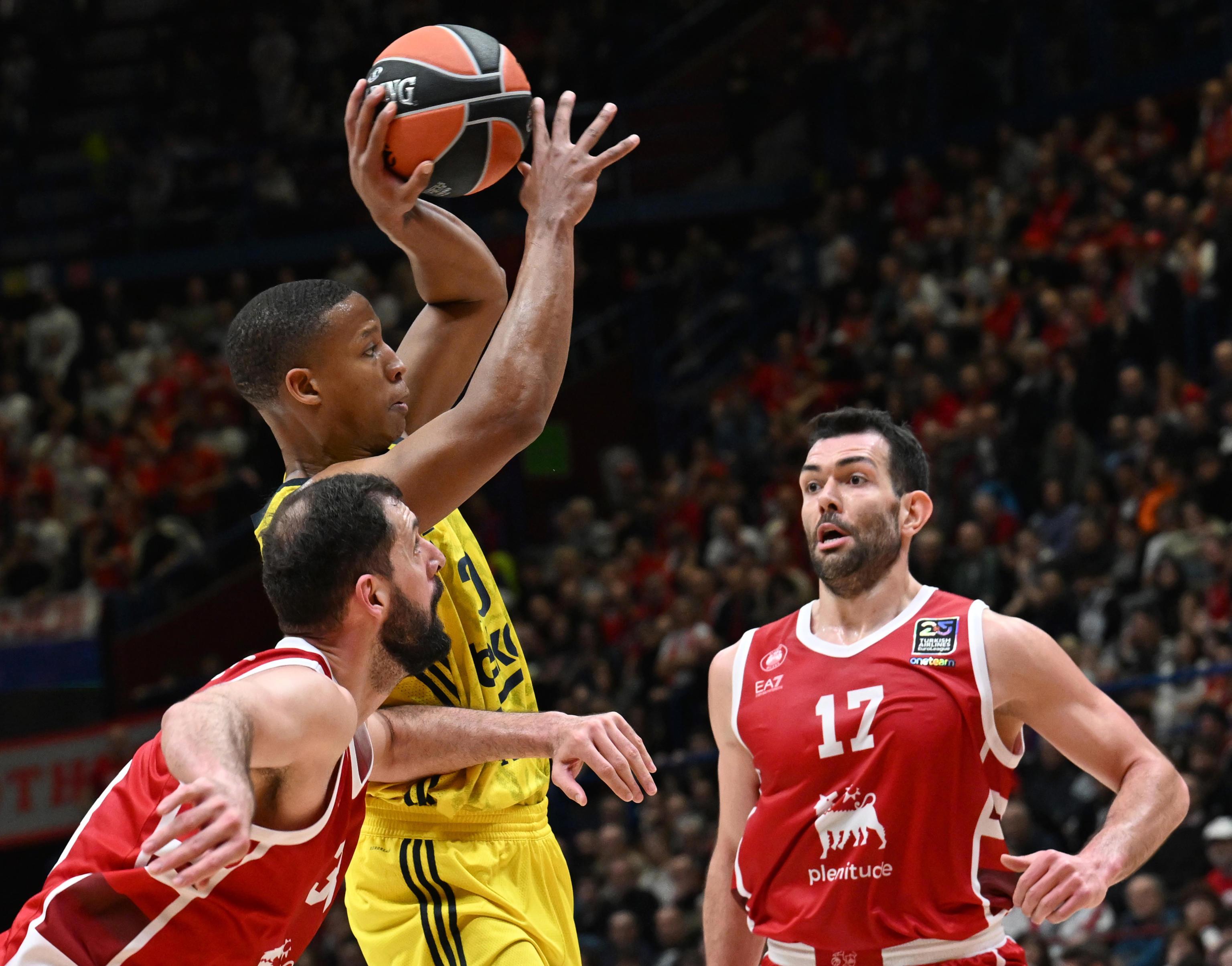 Basket, Eurolega: Milano, serata no. Il Fenerbahce passa al Forum