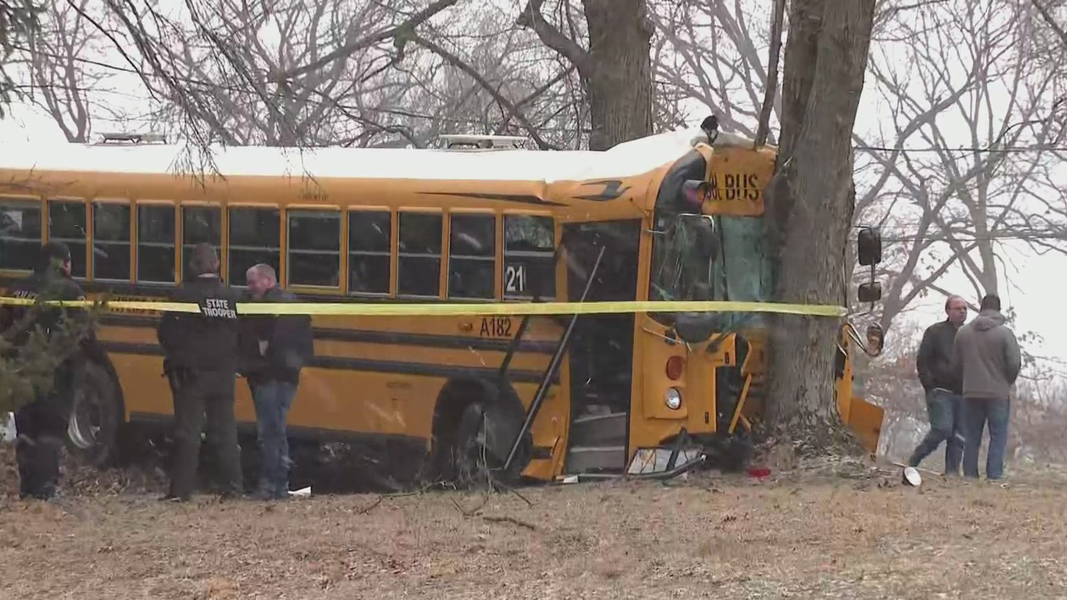7 students, driver injured in Pennsylvania school bus crash 7 students, driver injured in Pennsylvania school bus crash