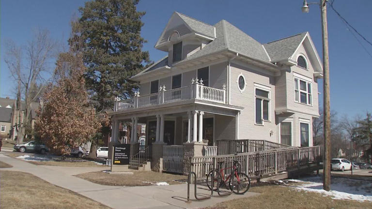 Univ. of Iowa International Writing Program announces loss of federal ...