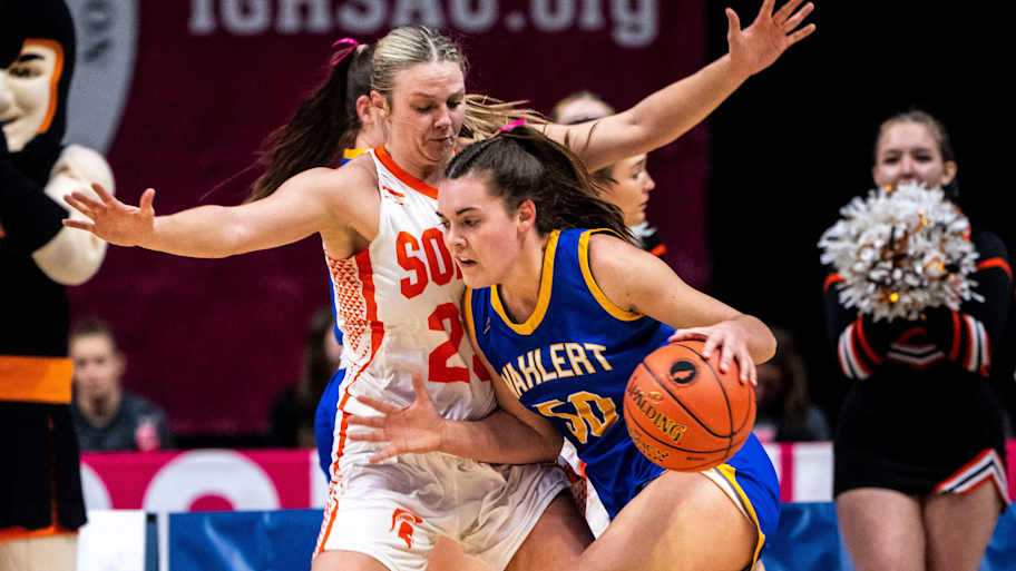 Mount Vernon back in 3A finals, will face Dubuque Wahlert