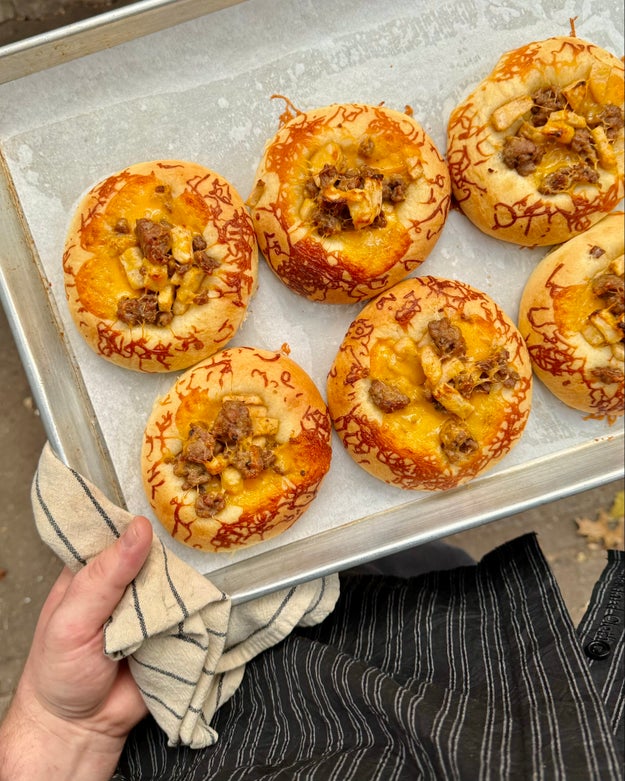 I Bake 100+ Pastries At A Time In My Small Apartment (And These 6 ...