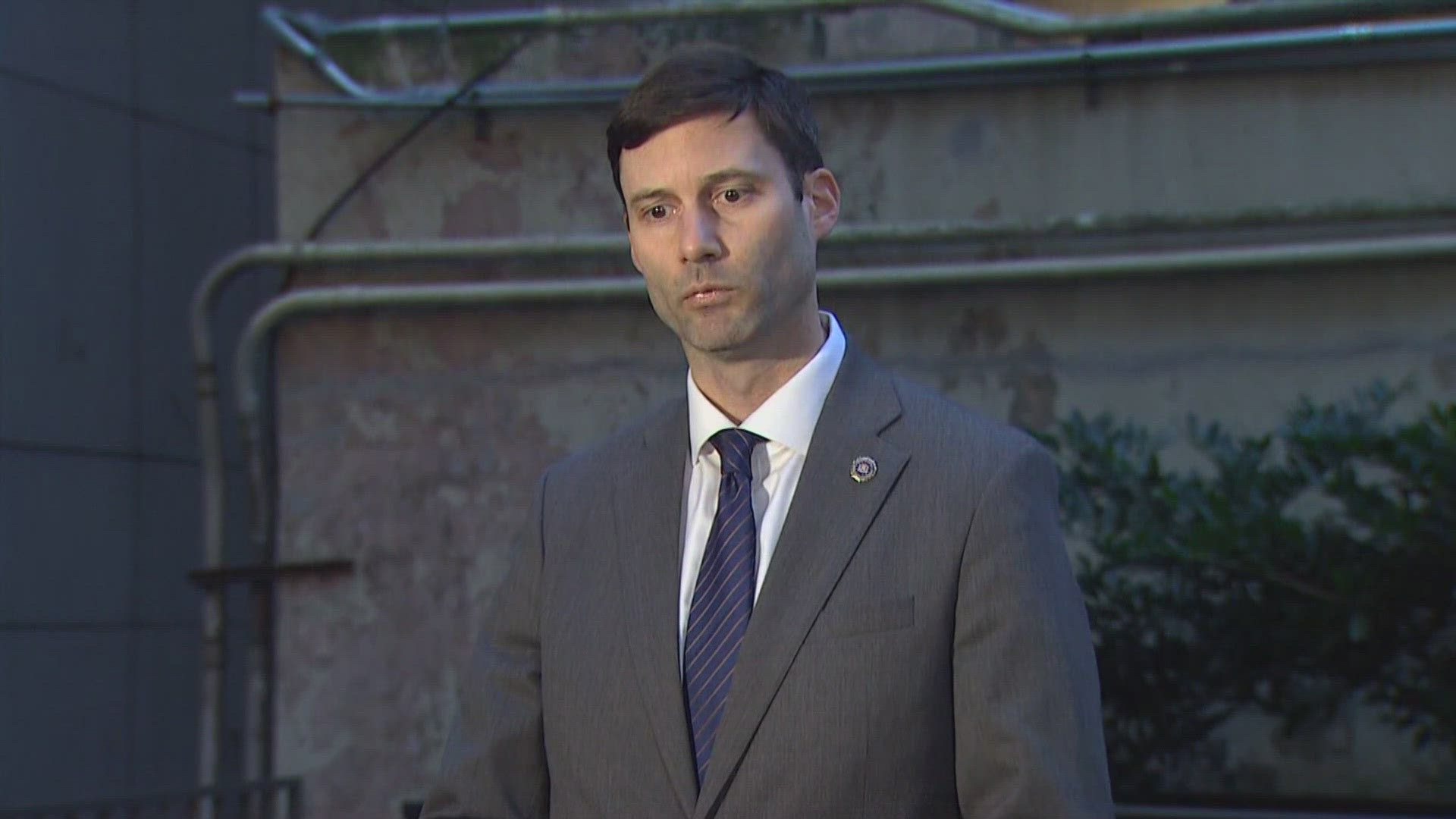 FBI announces arrests of two Army soldiers stationed at JBLM