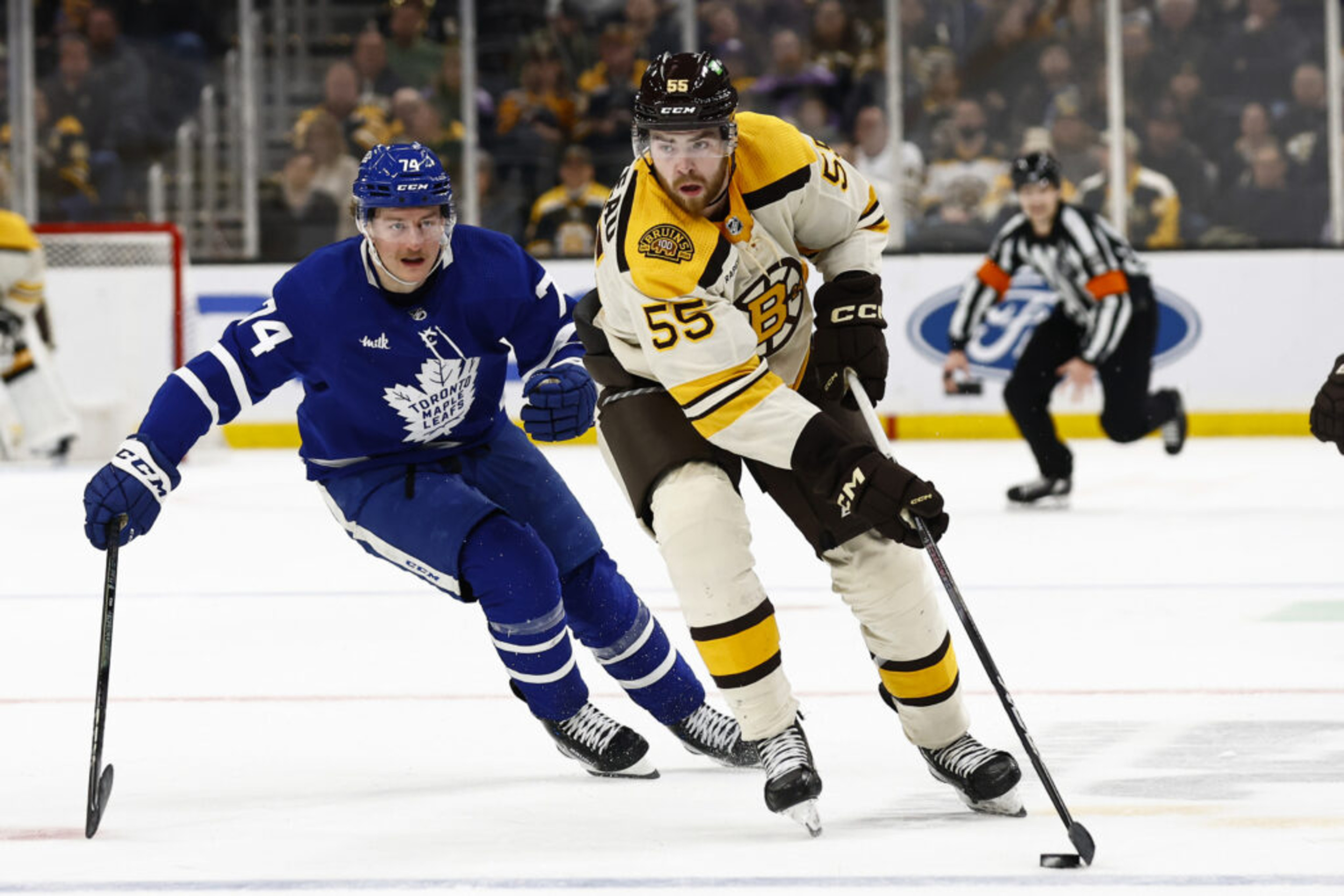 Boston Bruins Trade Depth Forward to Minnesota Wild