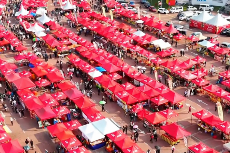 Explore the best Ramadan bazaars in Malaysia for an unforgettable feast
