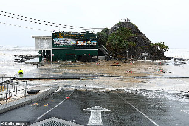 Mass outages caused by Cyclone Alfred to last for over a WEEK