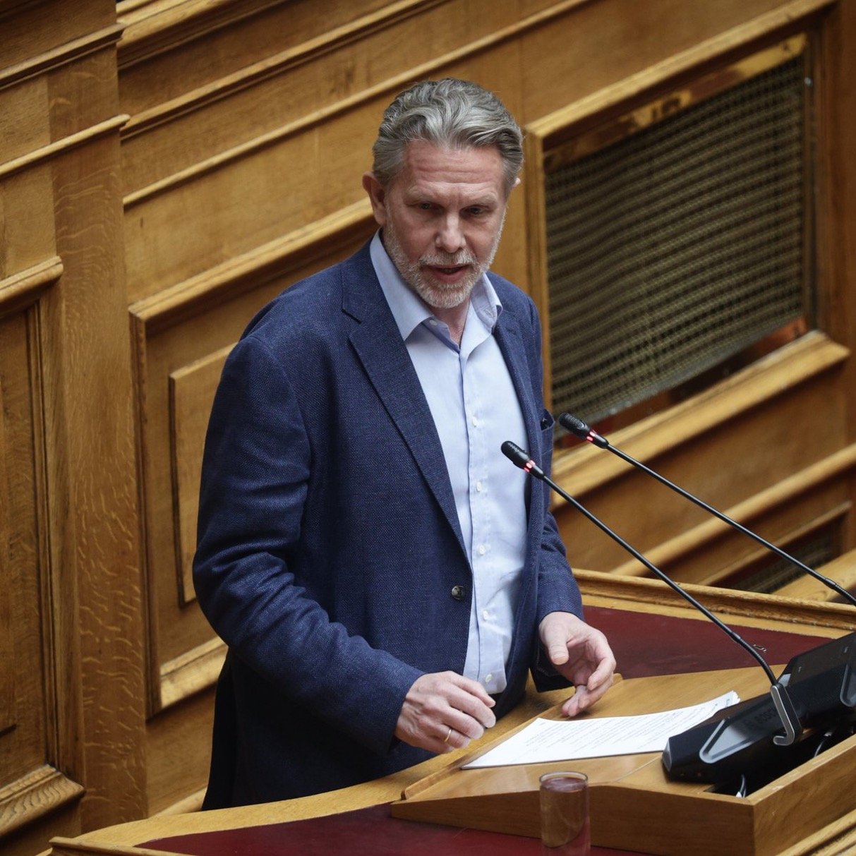 Παυλος Γερουλάνος: Κάποιοι ξένοι μπορεί να κρατούν στα χέρια τους ...