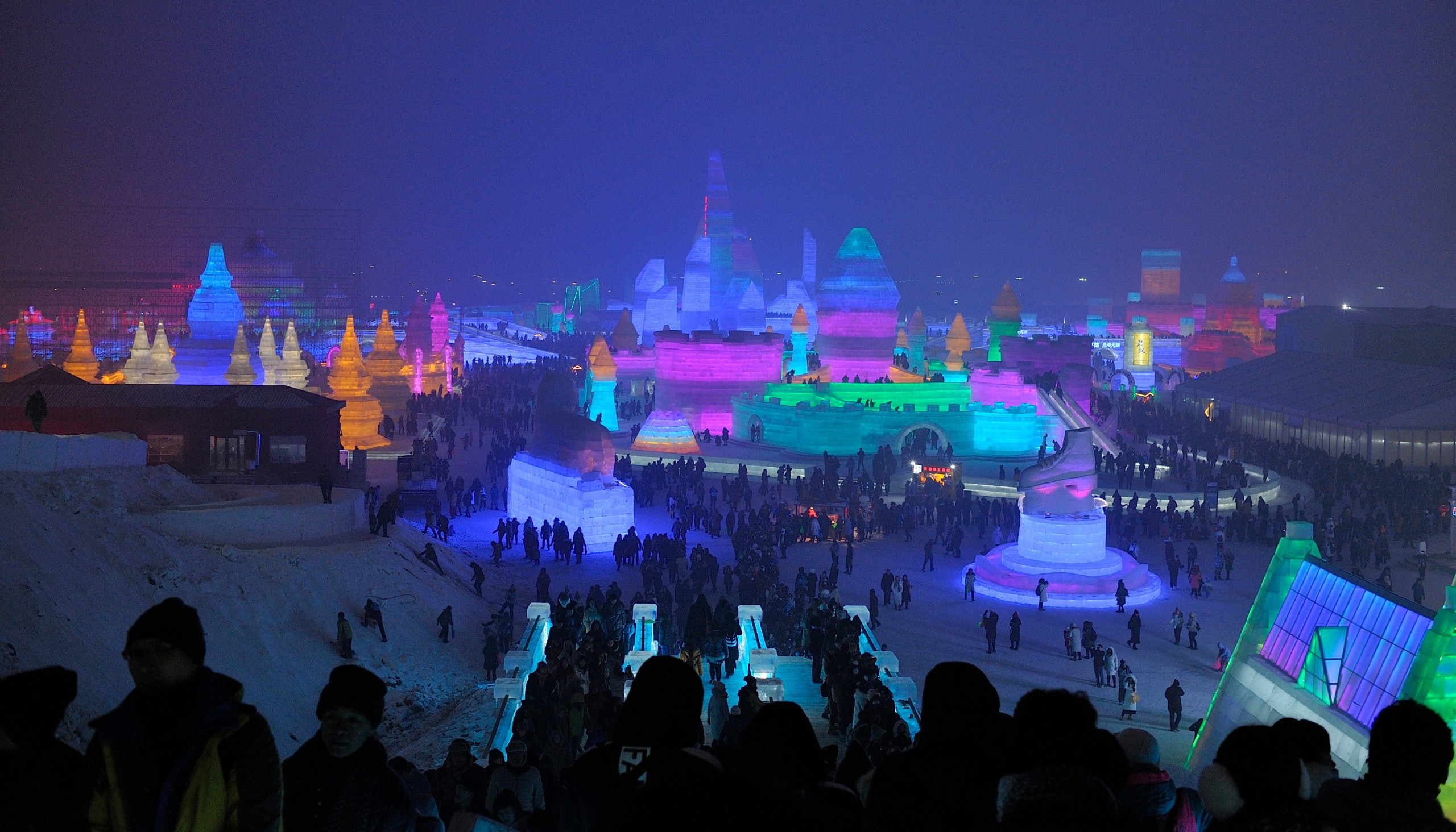 Fascinating photos of China's magnificent city of ice