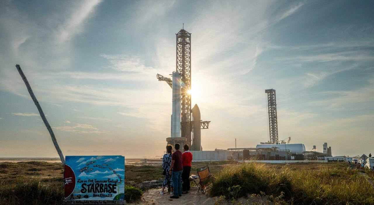 SpaceX, la capsula di Starship è esplosa in volo: il fallimento del ...