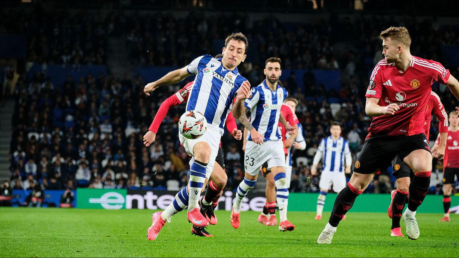 Mikel Oyarzabal's ice-cold penalty stuns Man Utd in Europa League