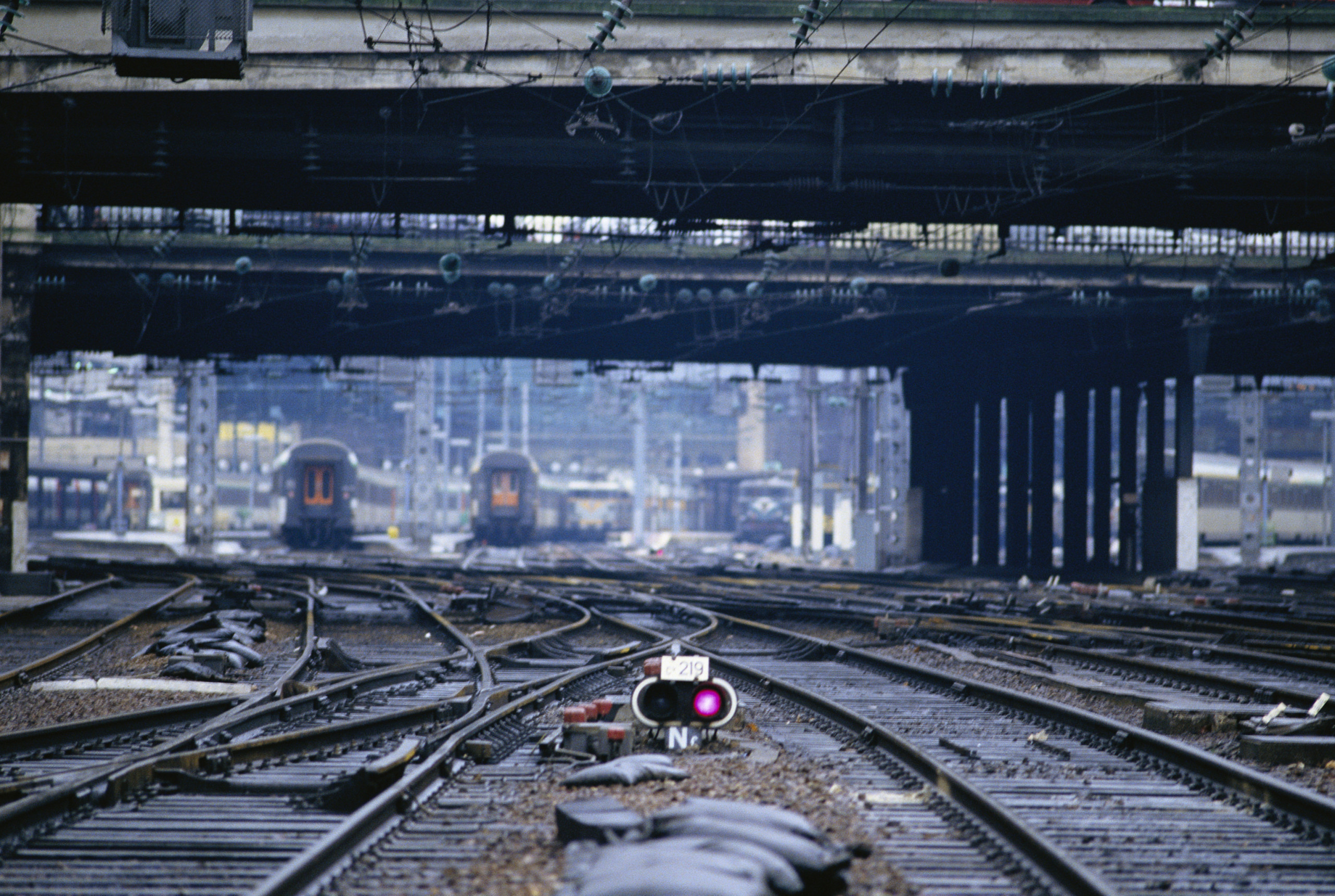 Unexploded WWII bomb disrupts traffic at Paris’ busiest train station