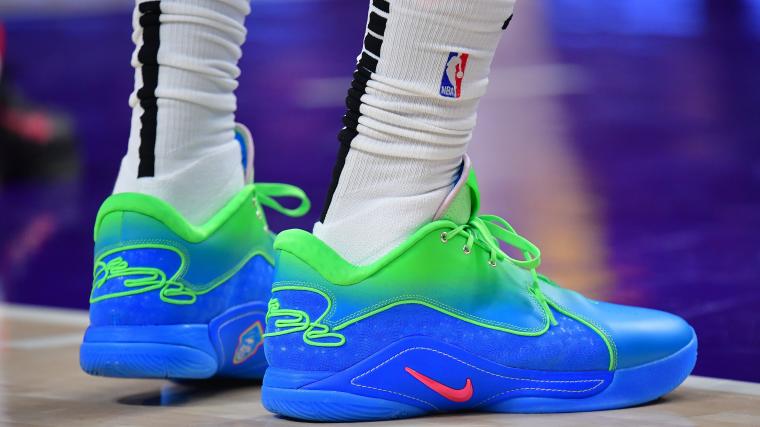 LeBron James reached 50,000 points in flashy shoes inspired by his son