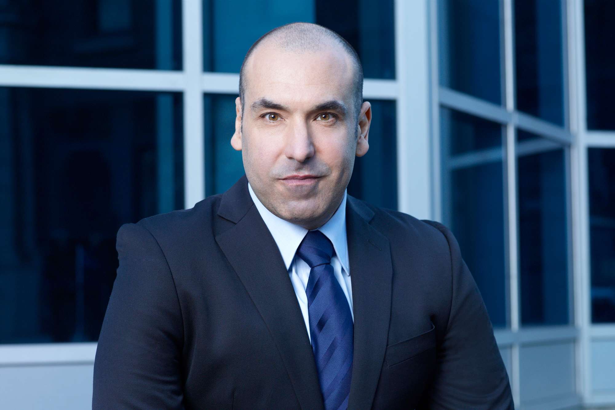 Rick Hoffman to Reprise Louis Litt on “Suits LA